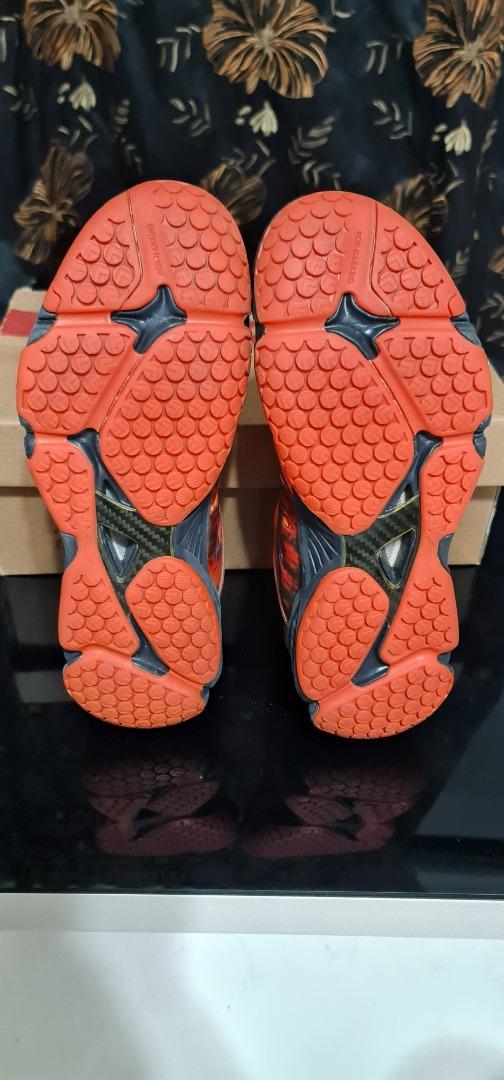 Li Ning Lin Dan Hero Bad Shoe not yonex victor, Sports Equipment, Other ...