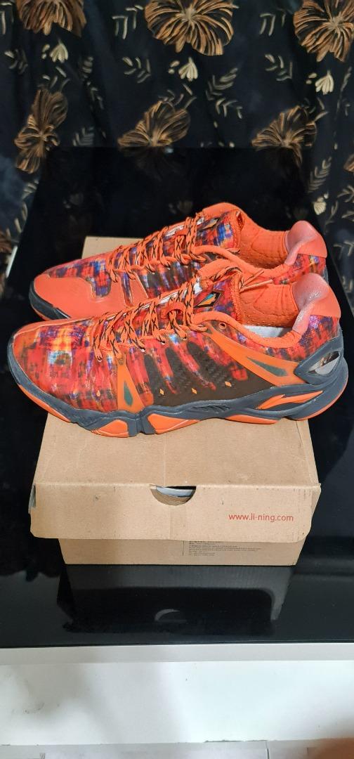 Li Ning Lin Dan Hero Bad Shoe not yonex victor, Sports Equipment, Other ...