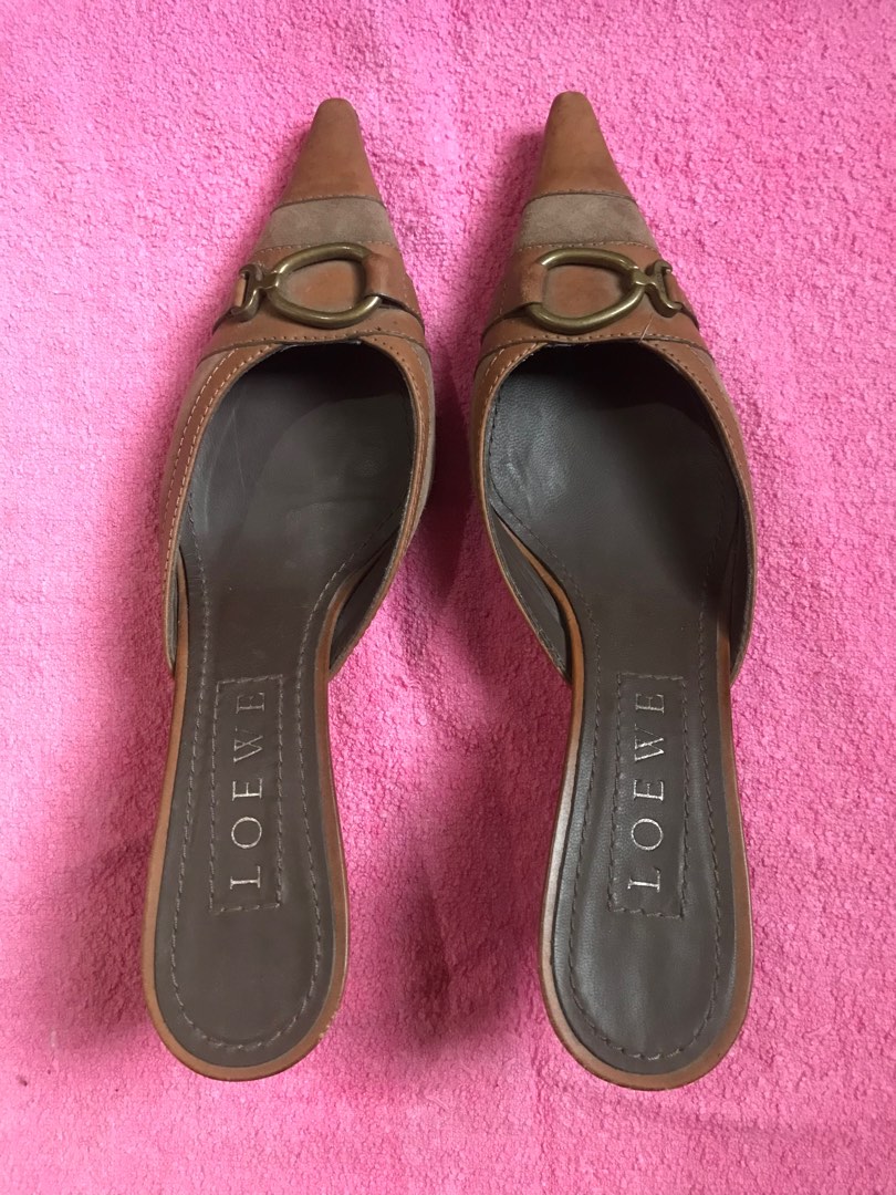 Loewe Kitten Heels, Women's Fashion, Footwear, Heels on Carousell