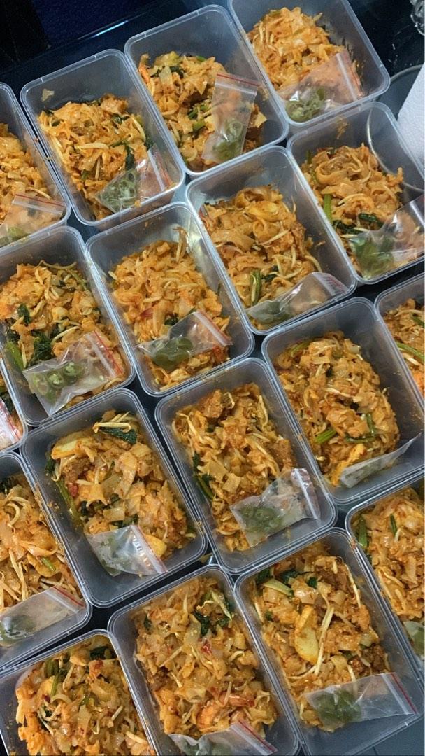 Mee goreng / Bee hoon / bee hoon Tauchu / Kueh teow, Food & Drinks ...