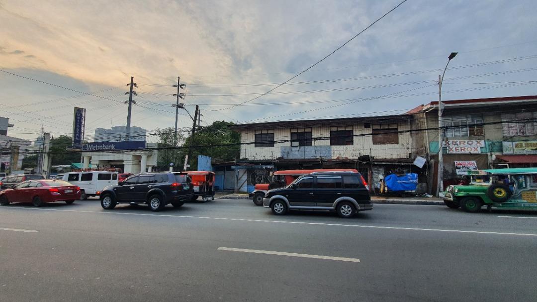 MGO - FOR LEASE: 525 sqm. Commercial Lot in Kamias Road, Pinahan ...