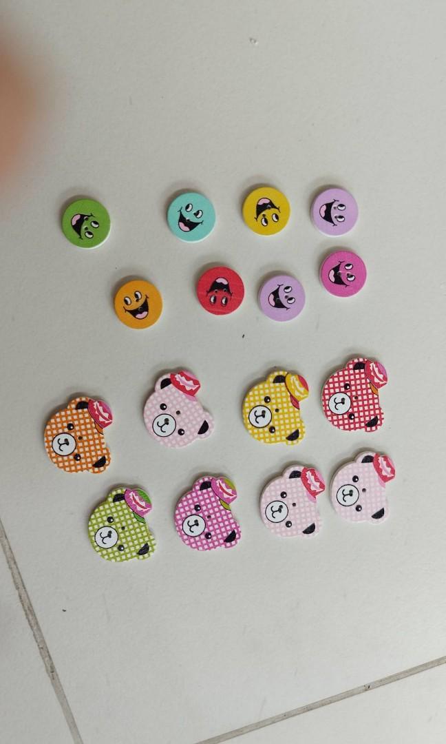 Mini cute buttons, Hobbies & Toys, Stationery & Craft, Other Stationery ...