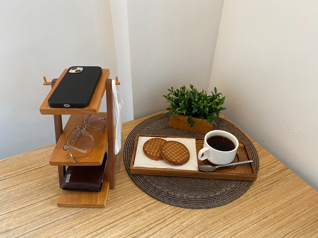 Minimalist Table Organizer Rack, Furniture & Home Living, Home Decor ...