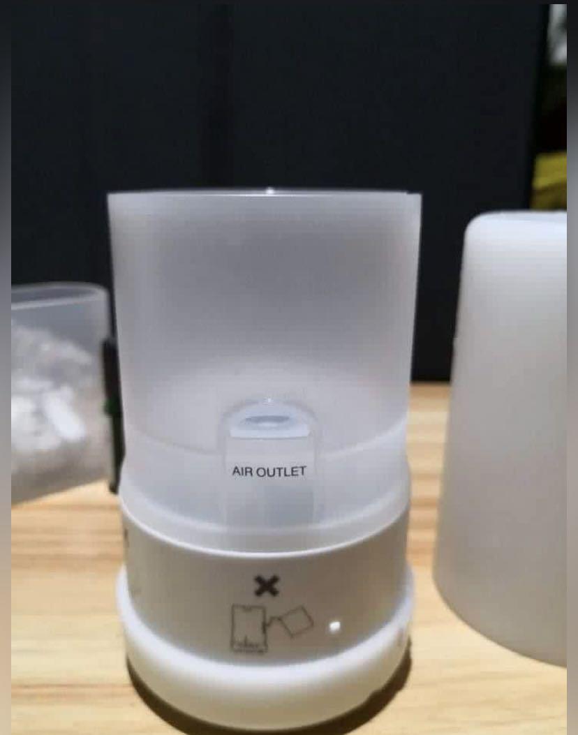 MUJI ULTRASONIC AROMA DIFFUSER WITH FREE MUJI ESSENTIAL OIL, Furniture ...