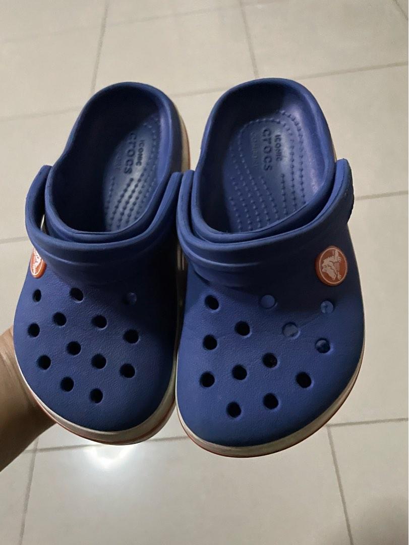 navy blue crocs for boys, Babies & Kids, Babies & Kids Fashion on Carousell