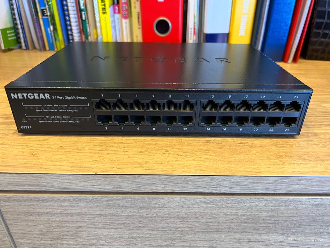 Netgear 24 GigaBit LAN switch, Computers & Tech, Parts & Accessories ...