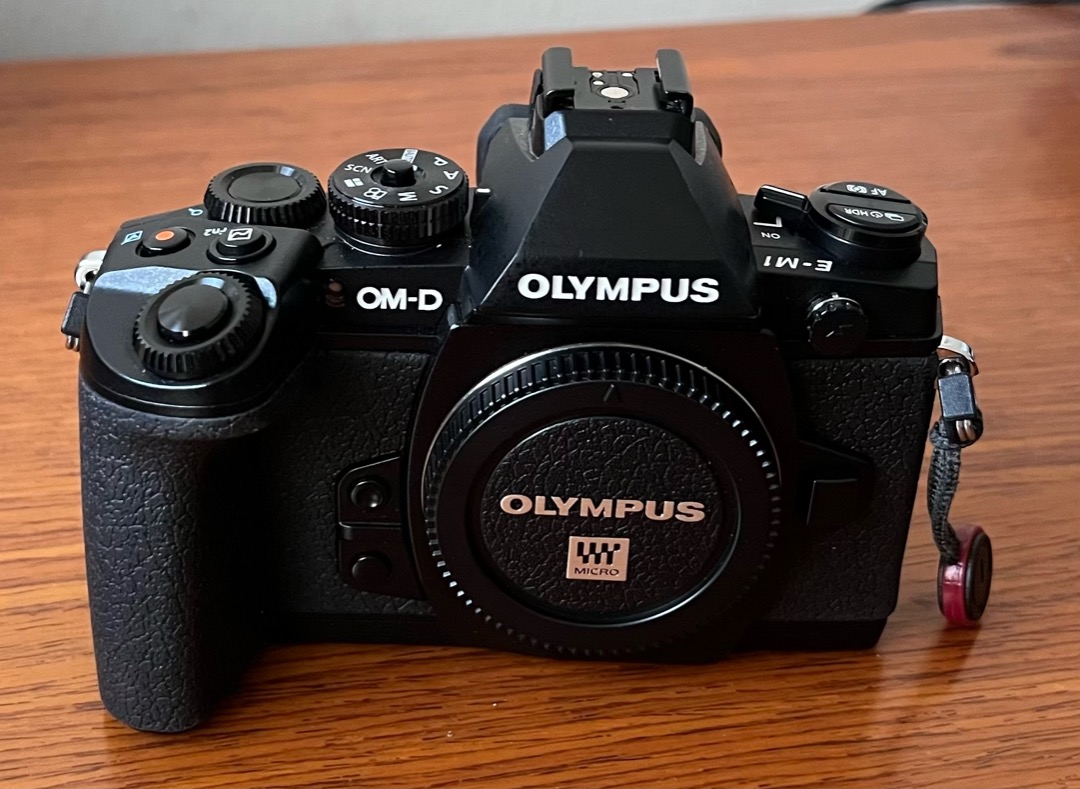 Olympus EM1 Mark 1 Body, Photography, Cameras on Carousell