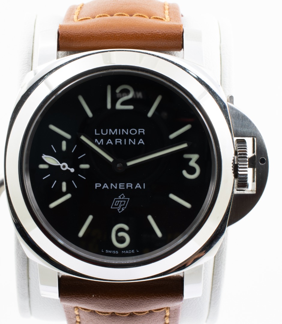 Panerai Pam 005, R series, box and papers., Luxury, Watches on Carousell