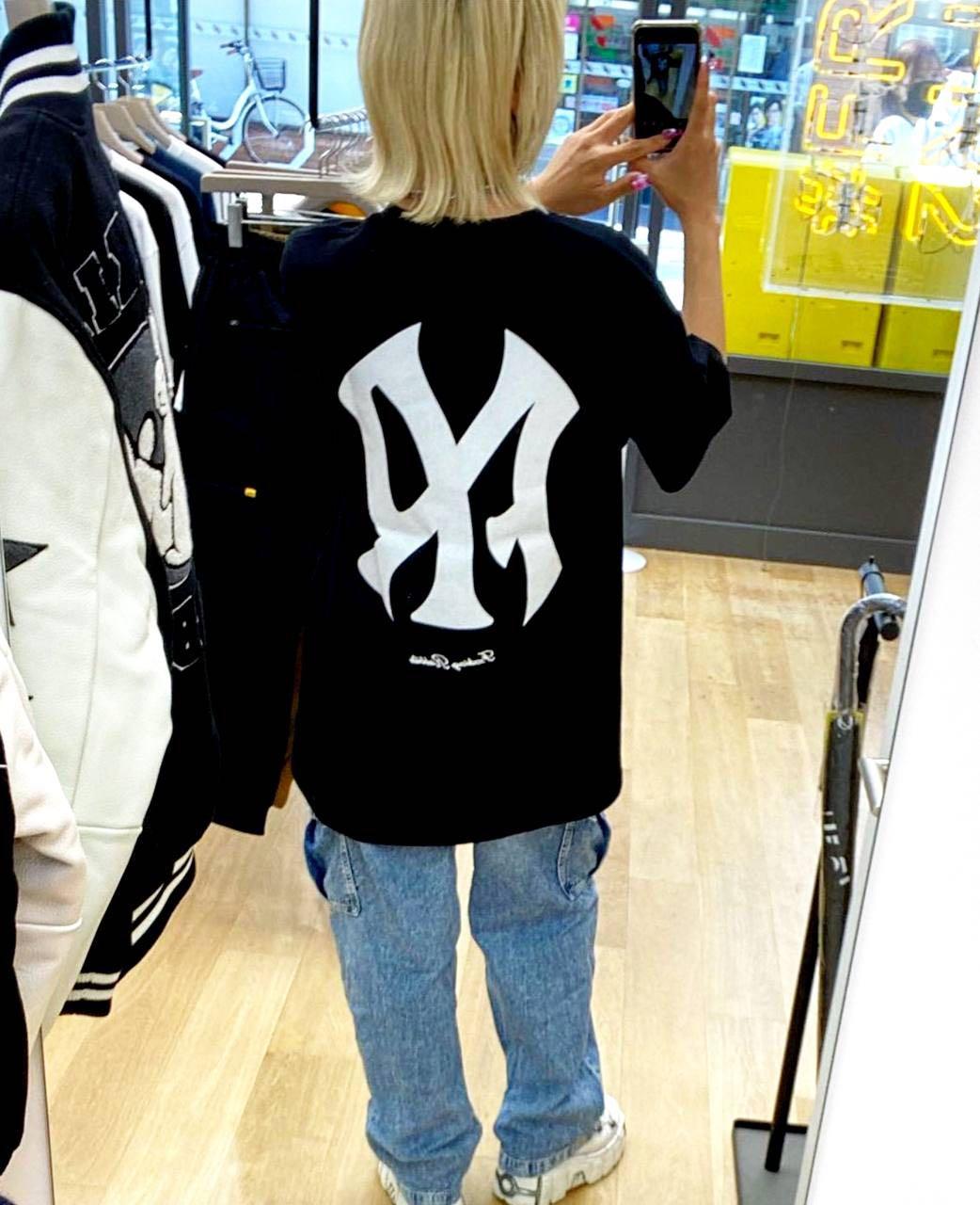 [Preorder]Fr2 Flocking Logo Tshirt, Men's Fashion, Tops & Sets, Tshirts ...