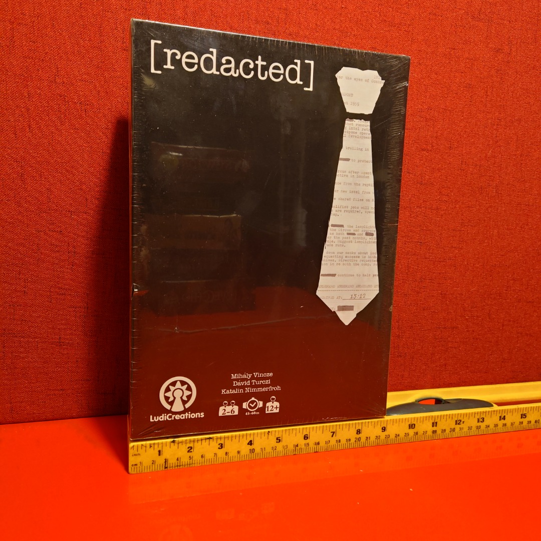 Redacted board game, 興趣及遊戲, 玩具 & 遊戲類 - Carousell
