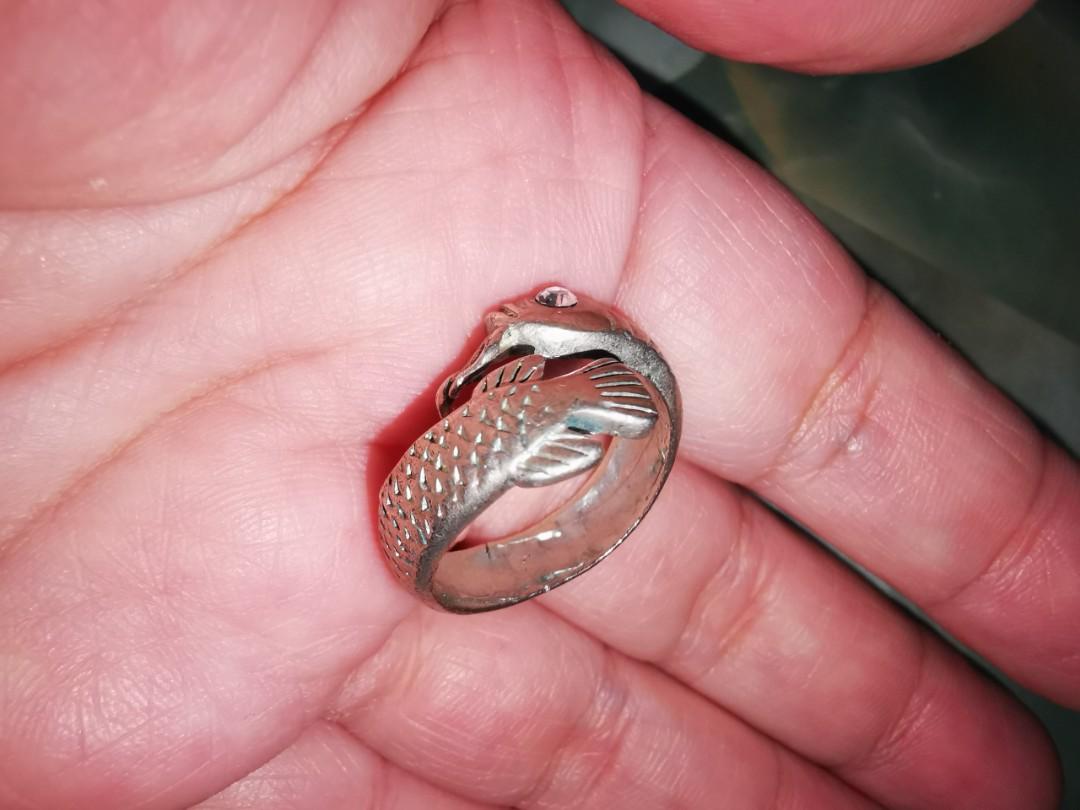 Size 8 arowana fish lucky ring, Women's Fashion, Jewelry & Organizers ...
