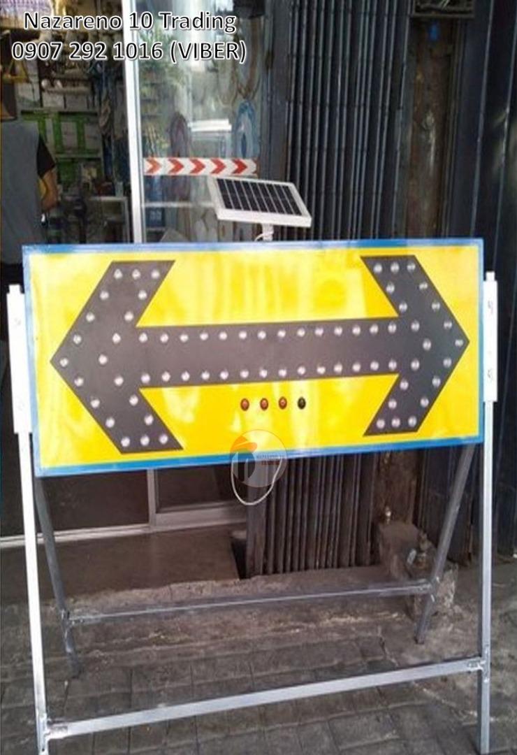 Solar light arrow board 26, Commercial & Industrial, Construction & Building Materials on Carousell