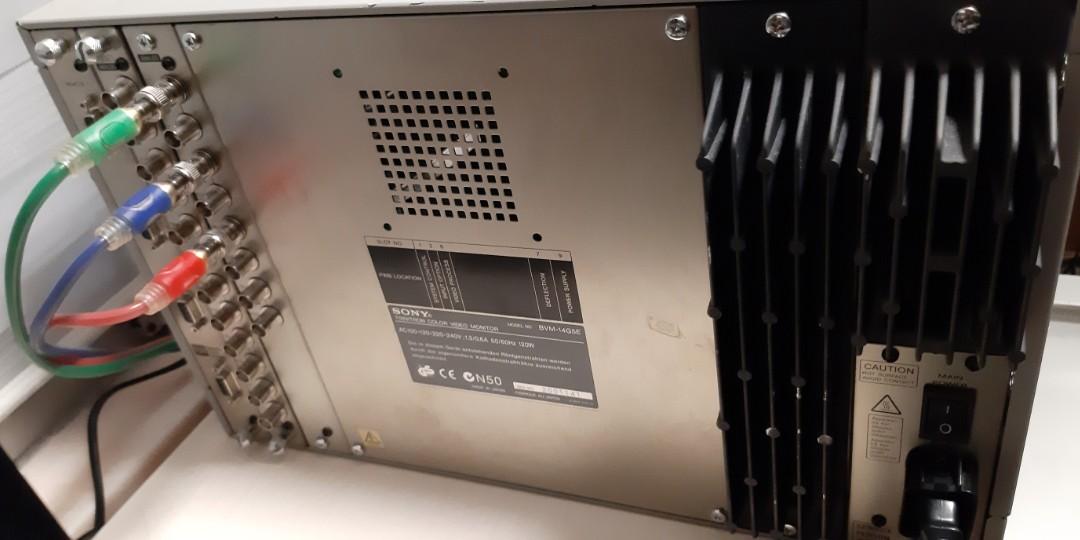 Sony BVM 14" Trinitron RGB CRT Professional Video Monitor Retro Gaming ...