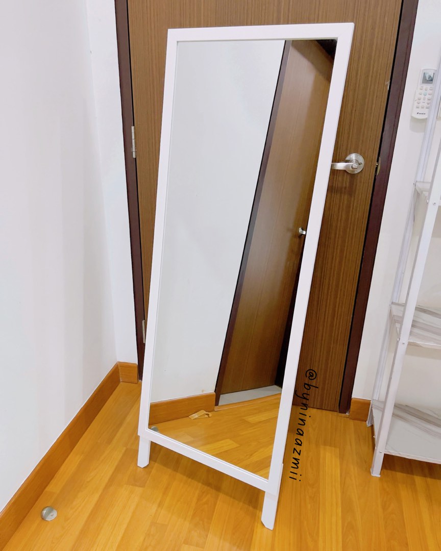 Stand Mirror 1.5 ft X 4 ft, Furniture & Home Living, Home Decor ...