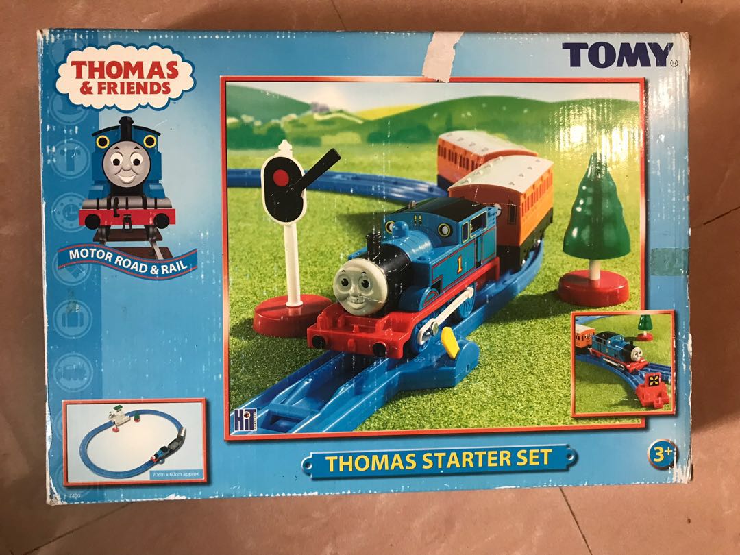 Thomas & Friends (Thomas Starter Set ), 興趣及遊戲, 玩具 & 遊戲類 - Carousell
