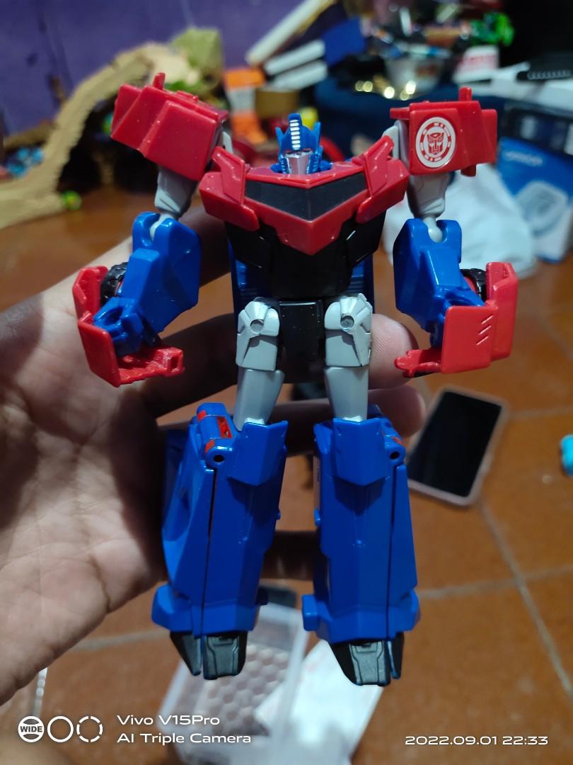 Transfomers optimus prime hasbro, Toys & Collectibles, Mainan di Carousell
