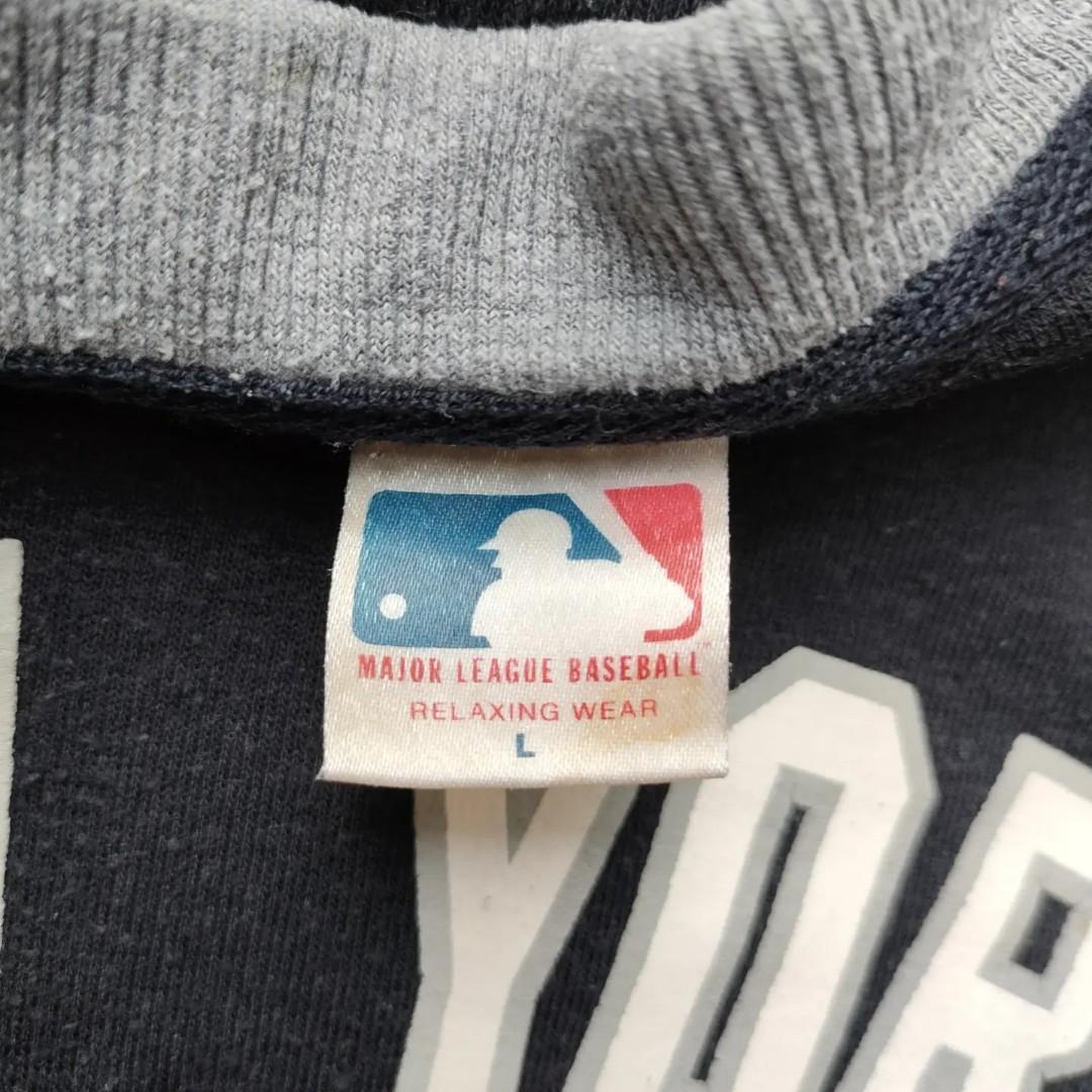 Vintage MLB New York Long sleeves, Men's Fashion, Coats, Jackets and Outerwear on Carousell