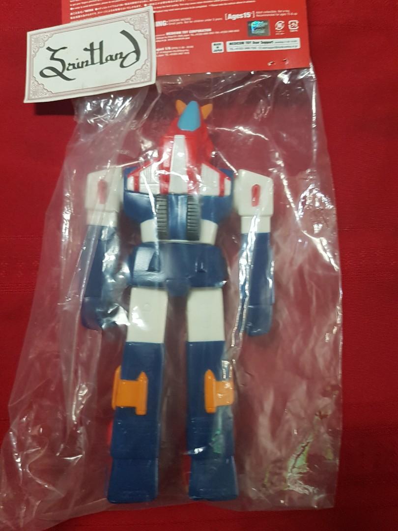 VOLTES V JAPAN MEDICOM 11 inch Adult Collectible Figure NOT A TOY ...