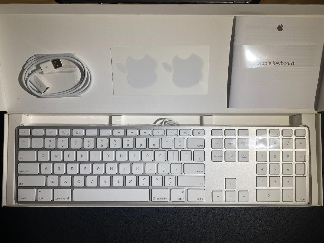 Wired Apple Keyboard With Numeric Keypad Computers And Tech Parts
