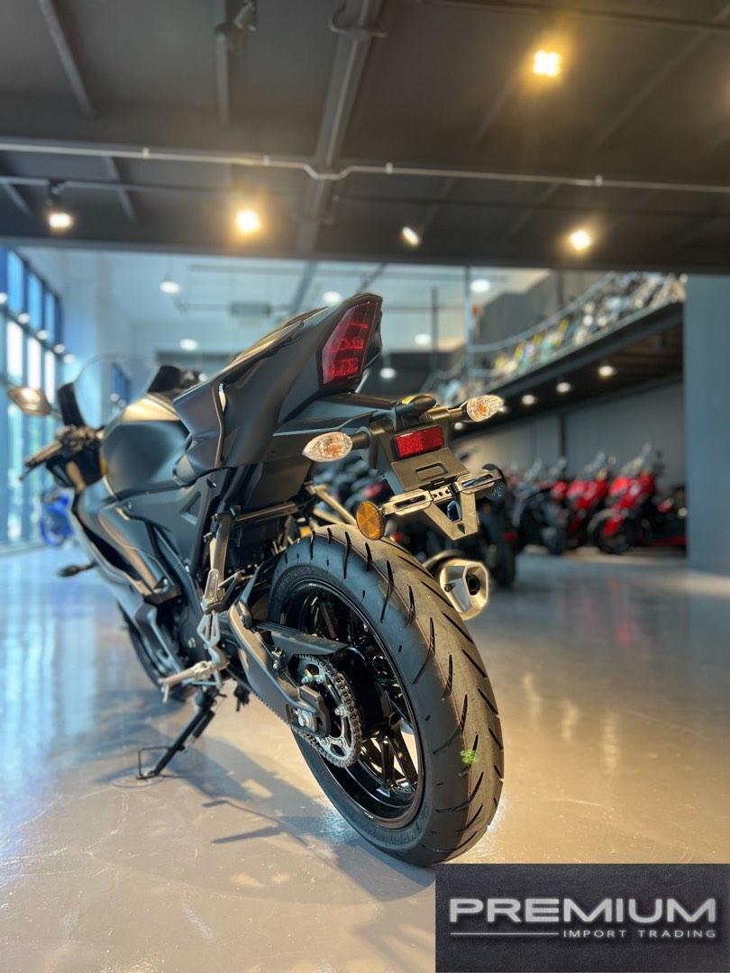 Yamaha R15 V4, Motorcycles, Motorcycles for Sale, Class 2B on Carousell