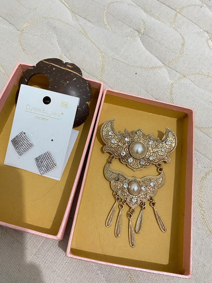 Accessories for Kebaya, Barang Mewah, Aksesoris di Carousell