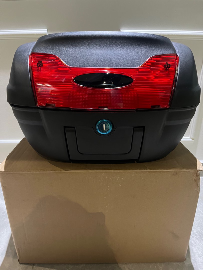 Aerox Box, Motorcycles, Motorcycle Accessories on Carousell