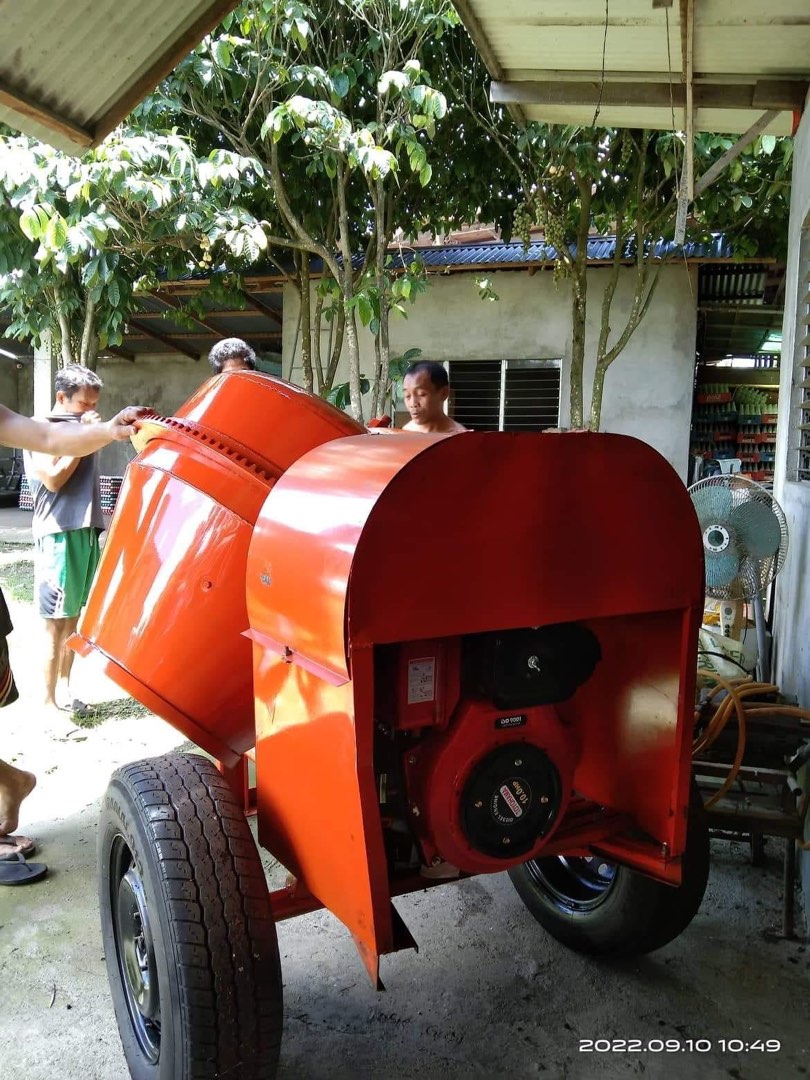 Brand New Cement Mixer with Toyohama Diesel Engine 10HP, Commercial ...