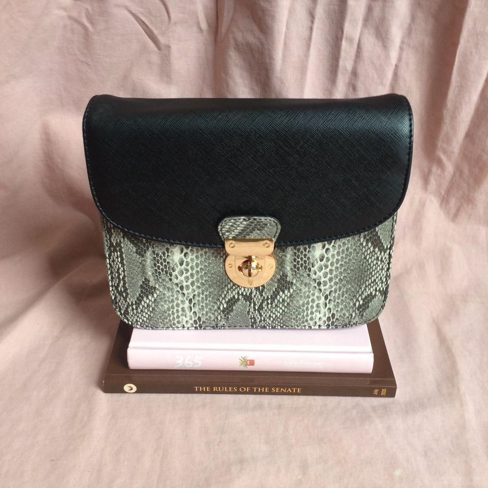 Chain Bag Original REBORN Co. from Japan 2Way Attention, Women's ...