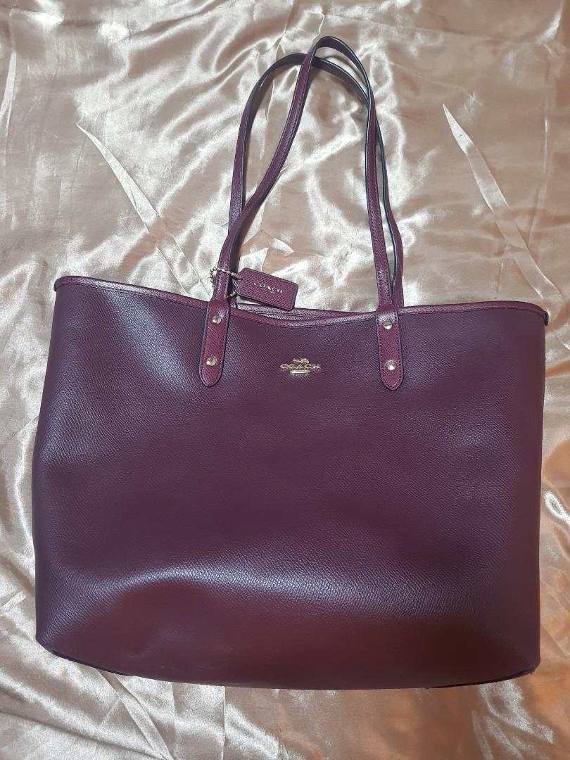 Coach Reversible Tote (Wine red), Luxury, Bags & Wallets on Carousell