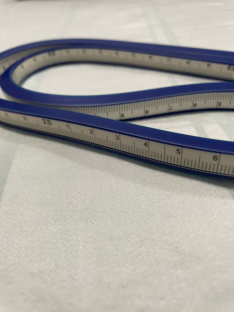 Curved Ruler, Hobbies & Toys, Stationery & Craft, Other Stationery ...