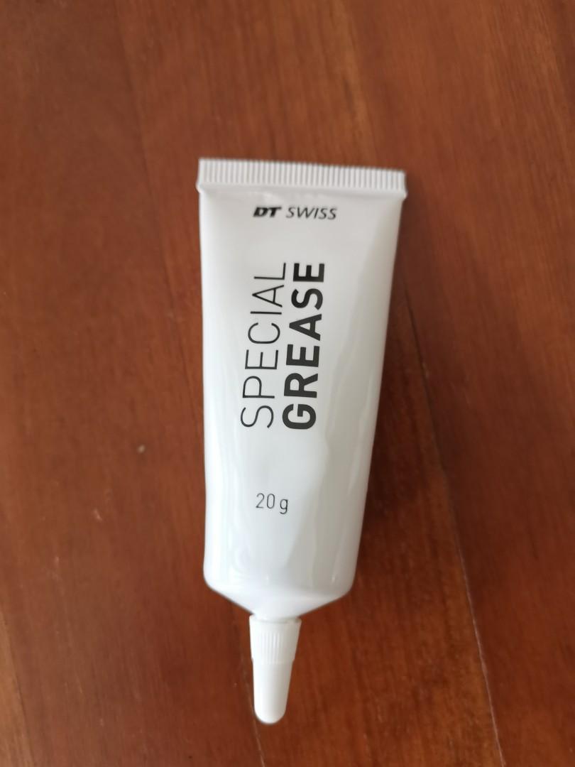 Dt swiss Ratchet Special Grease 20g, Sports Equipment, Bicycles & Parts ...