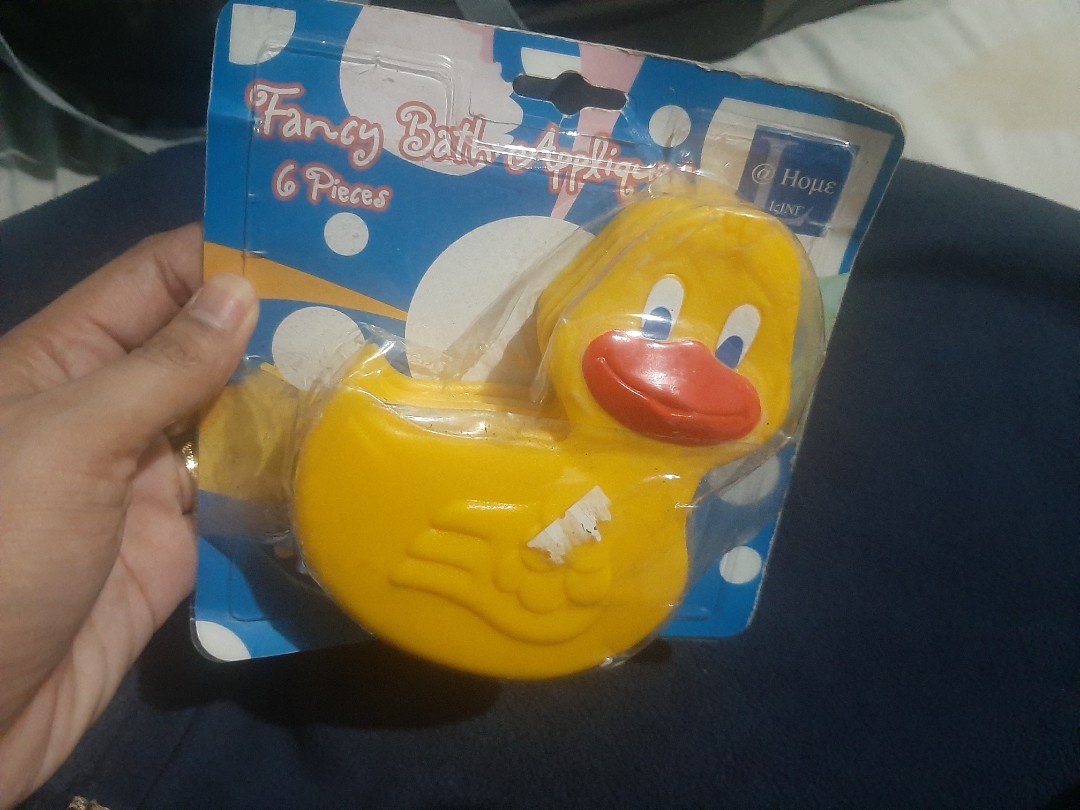 Duck suction bathtub appliques, Babies & Kids, Bathing & Changing ...
