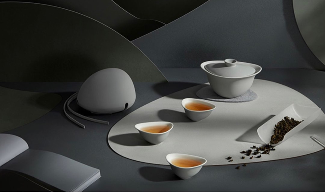 Easy-to-carry-around Chinese tea set, Furniture & Home Living ...