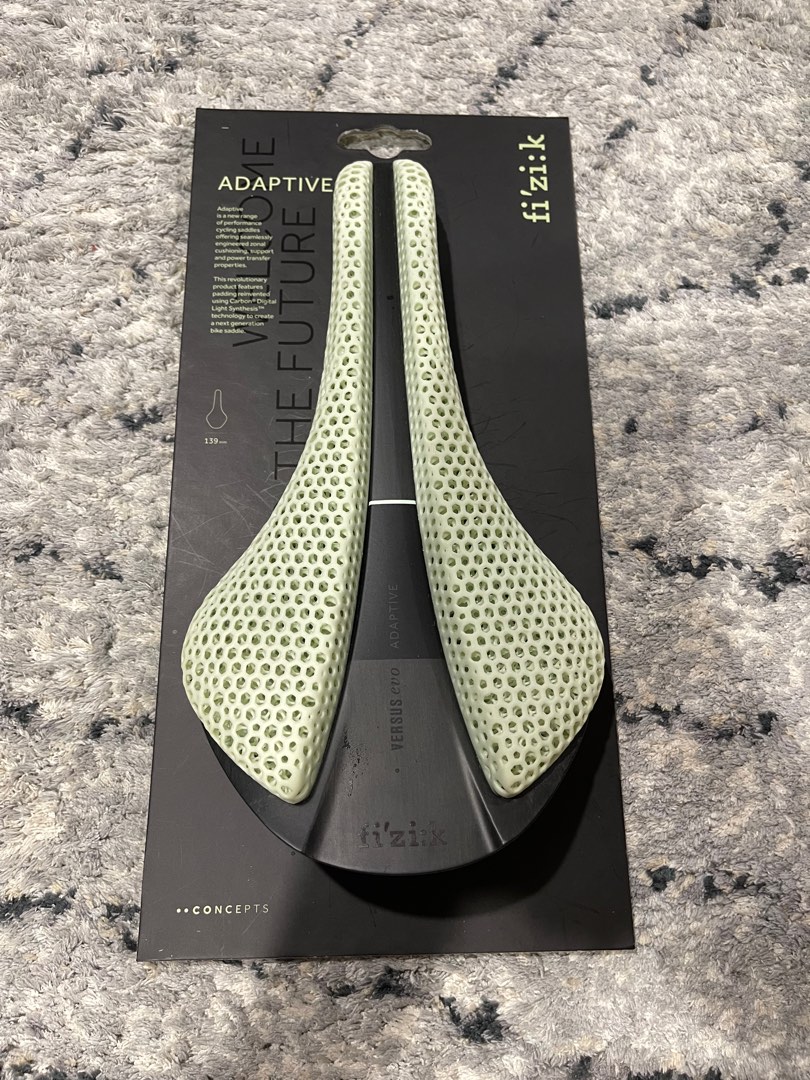 Fizik Adaptive Versus Evo, Sports Equipment, Bicycles & Parts, Parts ...