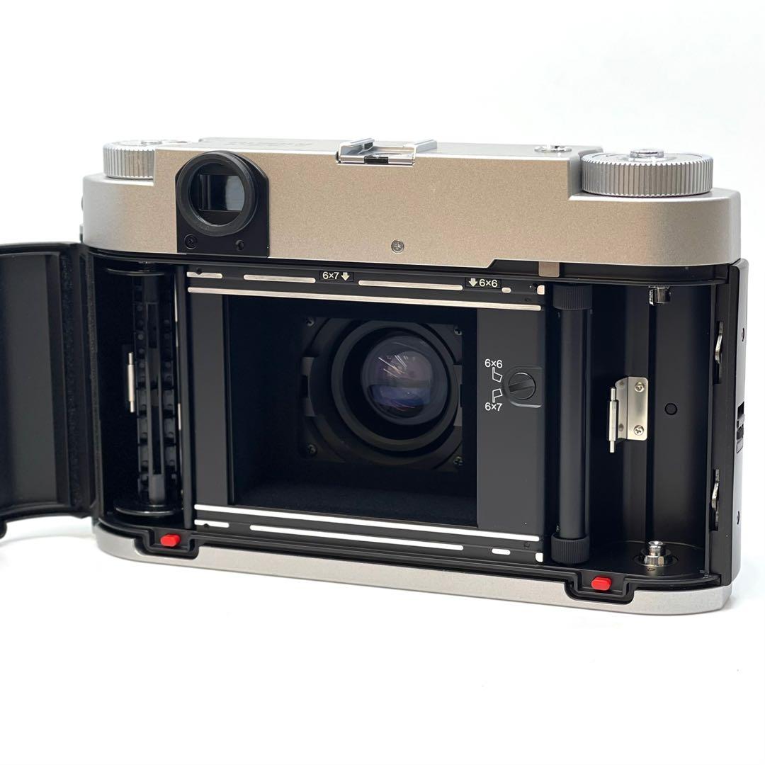 Fujifilm GF670W like new ( 55mm f4.5 ), 攝影器材, 相機 on Carousell