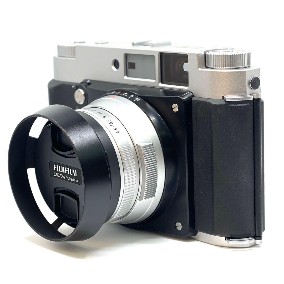 Fujifilm GF670W like new ( 55mm f4.5 ), 攝影器材, 相機 - Carousell