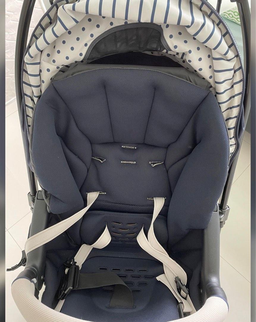 Graco Car seats and Combi baby pram, Babies & Kids, Going Out, Car Seats on Carousell