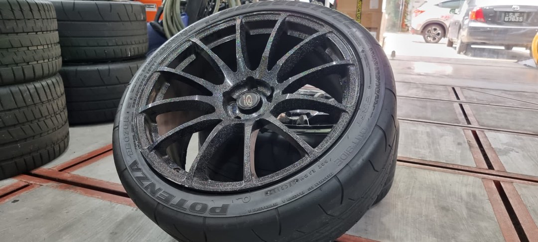GTR R35 Rota rims and Potenza RE0790 tyres, Car Accessories, Tyres ...