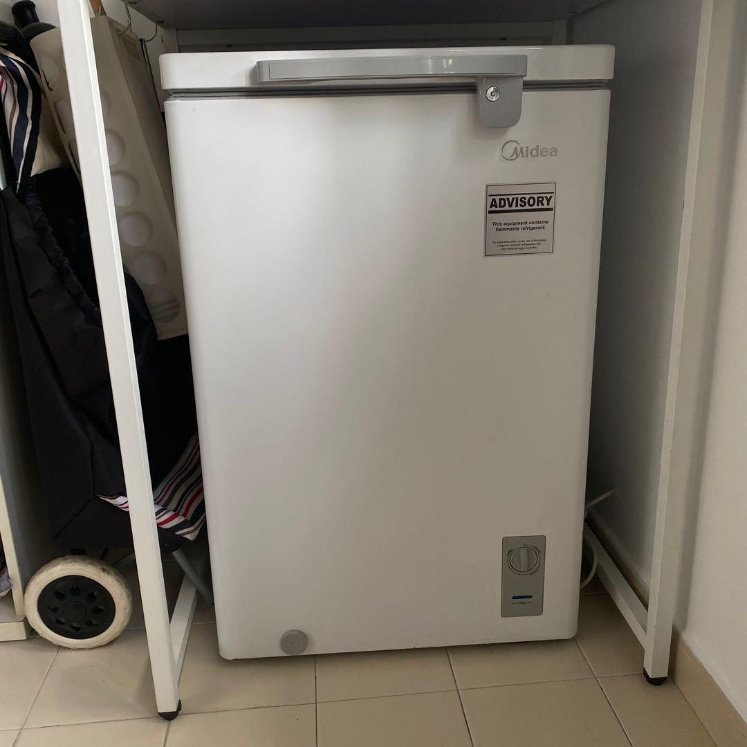Hitachi Refridgerator (fridge), Midea mid-sized Freezer. less than 2 ...