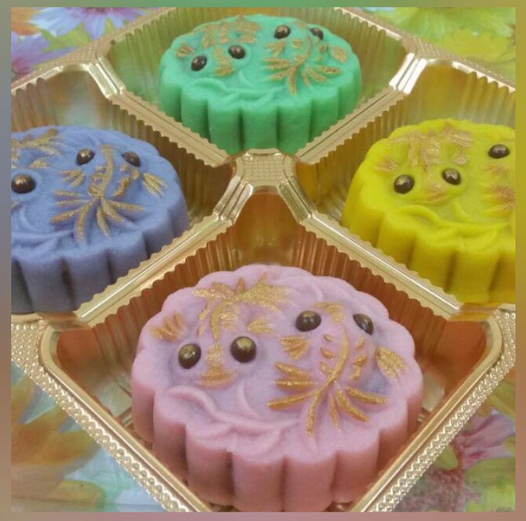 Homemade Golden Goldfish Snow Skin Mooncakes, Food & Drinks, Homemade ...