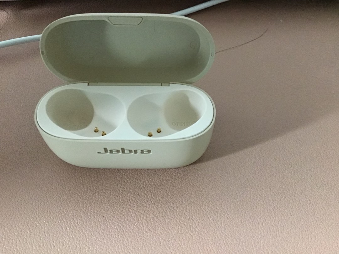 Jabra Elite T Charging Case Without Cable Audio Earphones On Carousell
