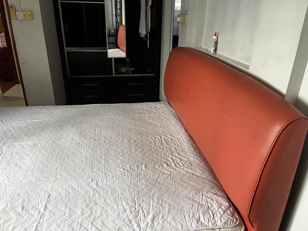 KING KOIL BED FRAME WITH MATTRESS, Furniture & Home Living, Furniture ...