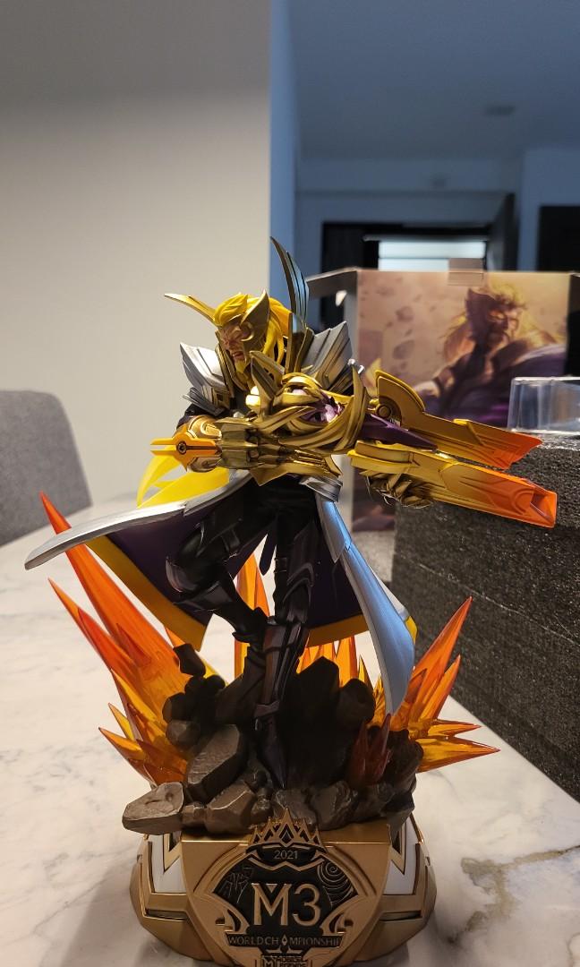 M3 Roger mobile legends limited edition, Hobbies & Toys, Toys & Games ...