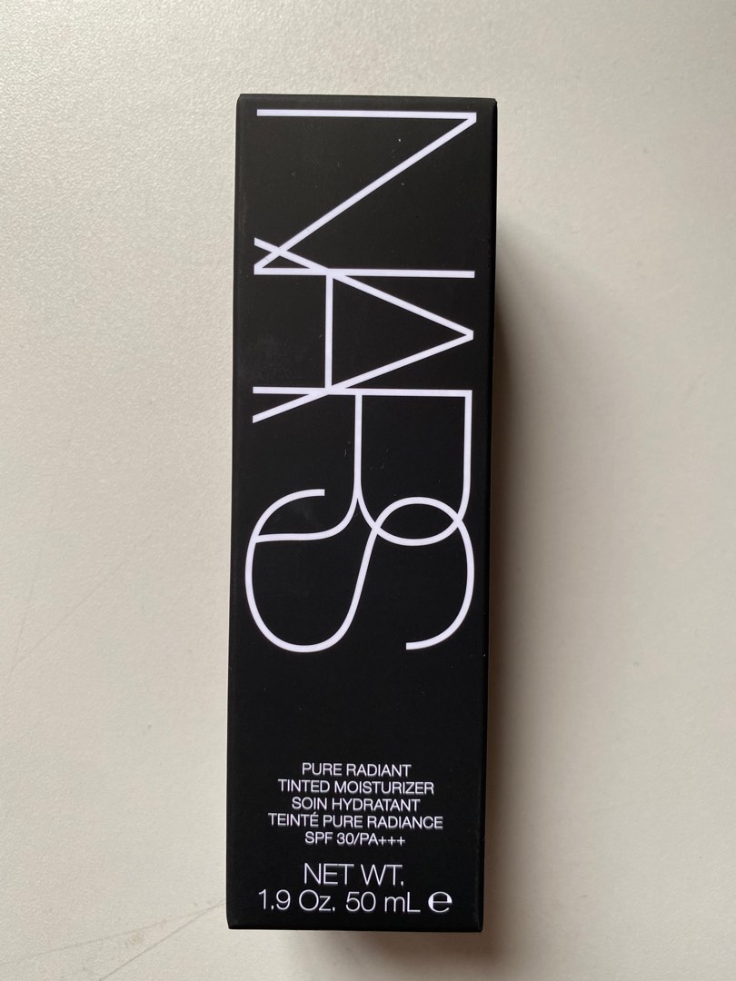 NARS tinted radiant moisturiser light 1 Finland - 99.9% left, Beauty ...