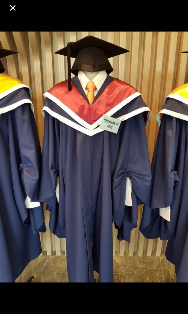 NTU Graduation Convocation Gown (Humanities), Men's Fashion, Tops ...
