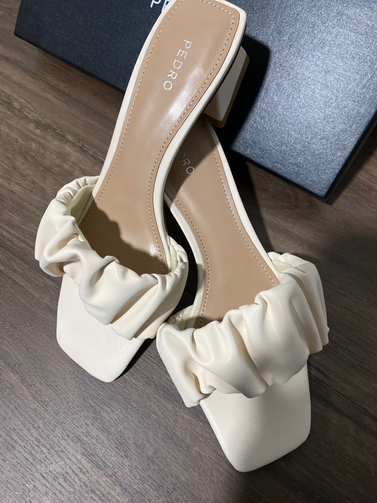 Pedro, Women's Fashion, Footwear, Heels on Carousell