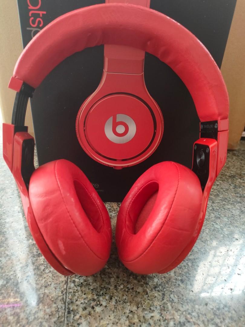 Preloved Beats by dr.dre, Audio, Headphones & Headsets on Carousell