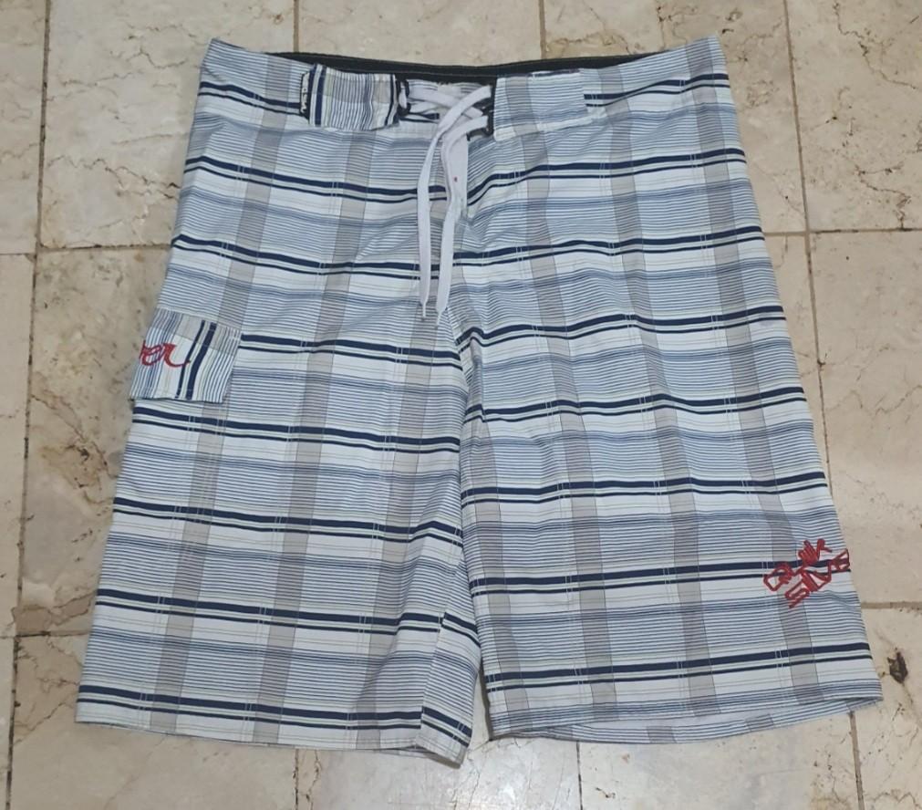 Quicksilver short original, Men's Fashion, Bottoms, Shorts on Carousell