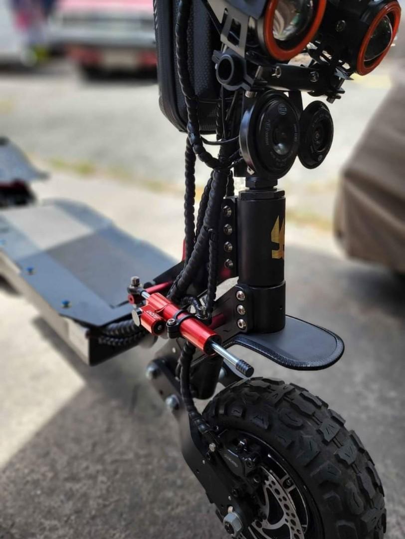 Raze Tazor, Sports Equipment, Sports & Games, Skates, Rollerblades ...