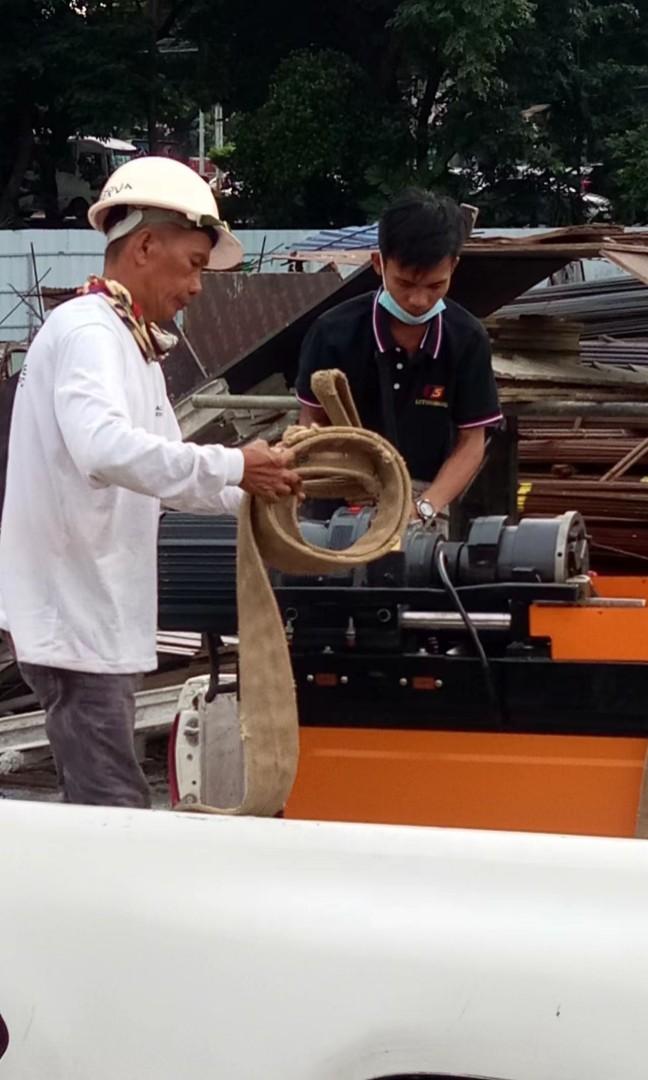 Rebar threading machine HGS50 220v 3phase, Commercial & Industrial, Construction Tools ...